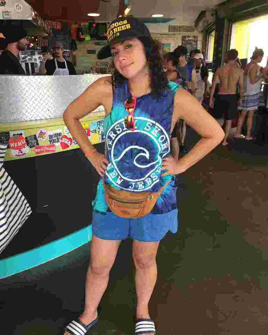 Farideh Sadeghin Age, Husband, Wikipedia, Married, Birthday, Parents