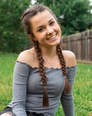 Jessica Baio Age, Wiki, Height, Net Worth, Husband